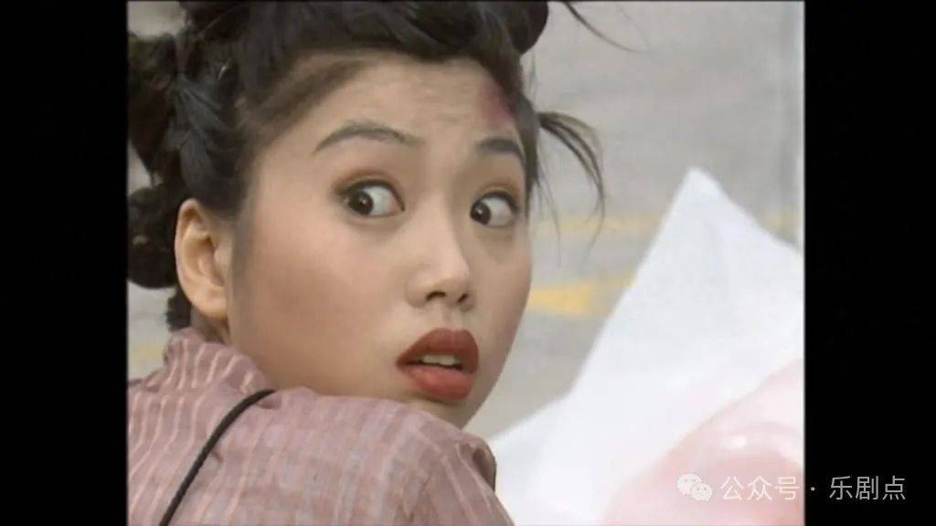 58岁TVB女星梅小惠晒爱心大礼疑脱单！收冬虫夏草泡茅台，初恋去世至今未嫁_曾伟权_娱乐_恋情