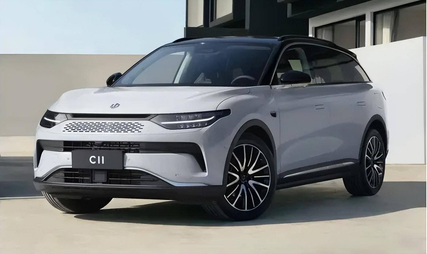 【对比】各有侧重点 增程式中型SUV深蓝S7 VS 零跑C11_搜狐汽车_搜狐网