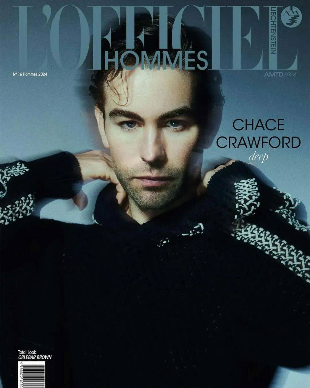 尽管胸前的胸毛如同钢丝球一般，但依然难掩他的帅气！_Chace_魅力_肌肉