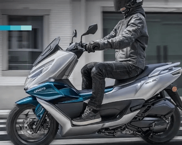 春风发布全新150SC踏板官图..._搜狐汽车_搜狐网