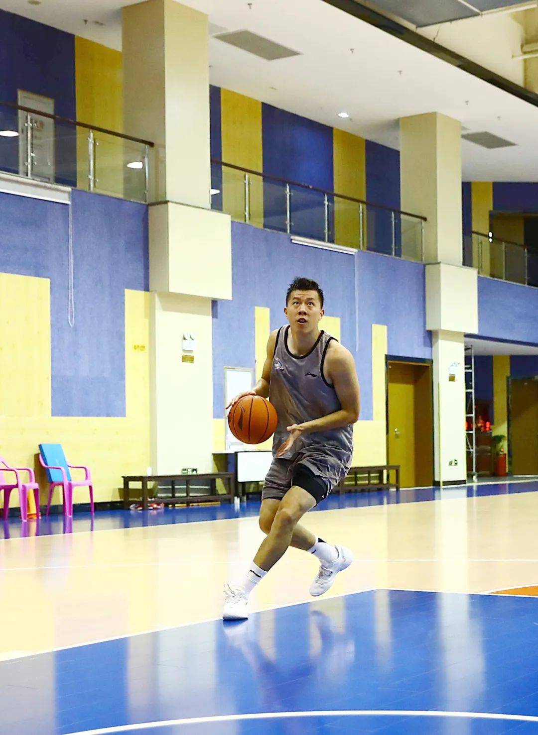 鲁骜：从CUBAL到CBA 追梦之路永不止步_浔兴_训练场_福建