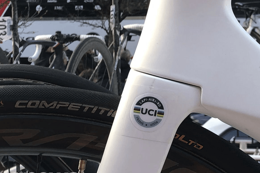 你知道自行车上的“UCI标识”代表着什么含义吗？_搜狐汽车_搜狐网