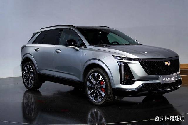全新凯迪拉克XT5震撼来袭：27.99万起，超大屏幕豪华尺寸引爆眼球_搜狐汽车_搜狐网