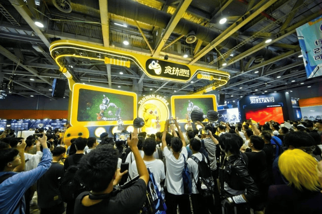 贪玩游戏2024 CICF×AGF首日盛况回顾，精彩尽在贪玩游戏展区_玩家_动漫_新世界