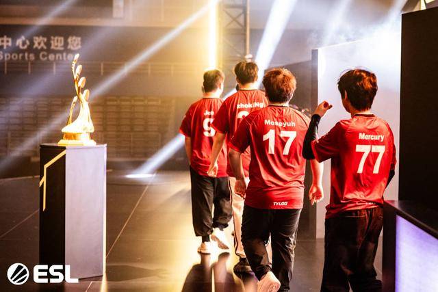 Tyloo 3-0横扫LVG夺得ECL S48亚太区冠军_比赛_zhokiNg_团队