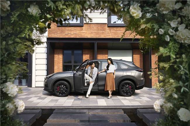 极狐阿尔法T5与比亚迪宋PLUS EV，家用纯电SUV的智能较量_搜狐汽车_搜狐网