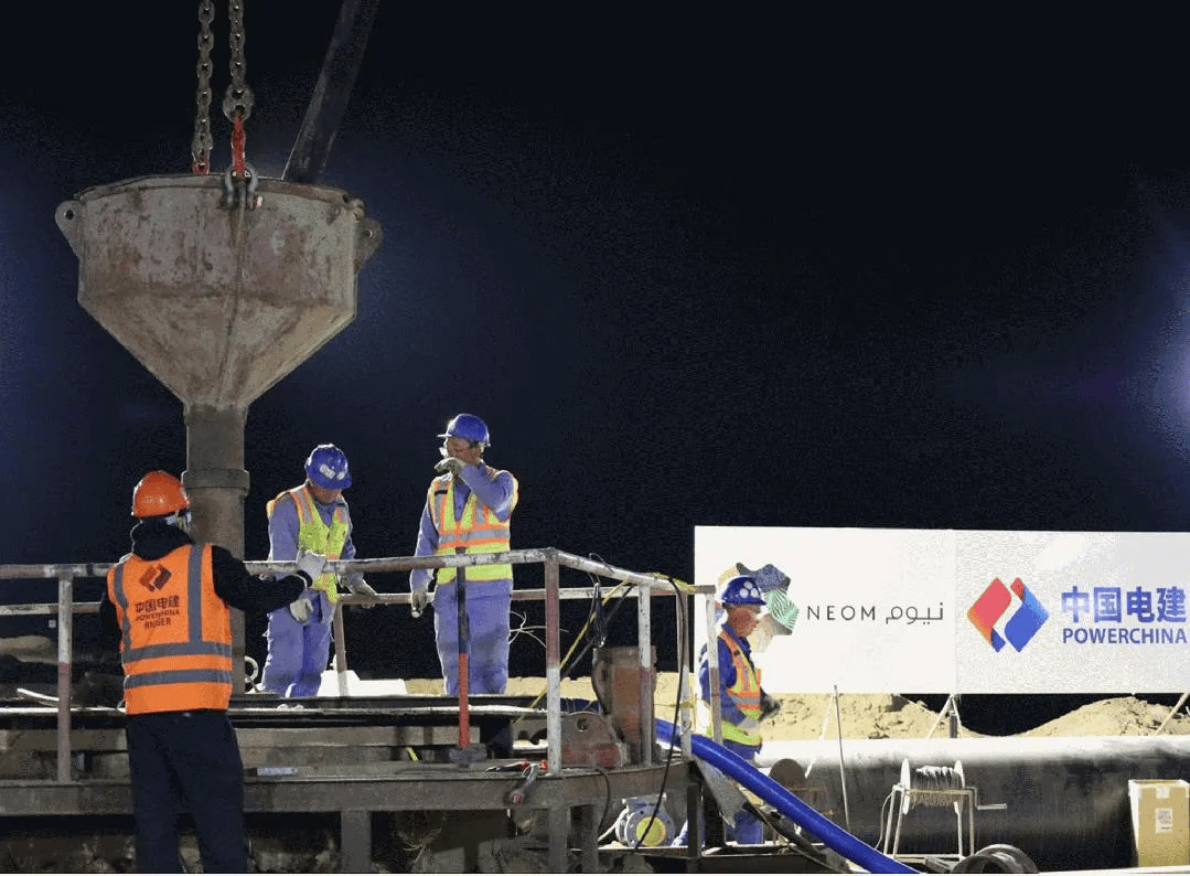 中国造！世界最大工程——“沙特未来城”最新进展_施工_项目_灌注桩