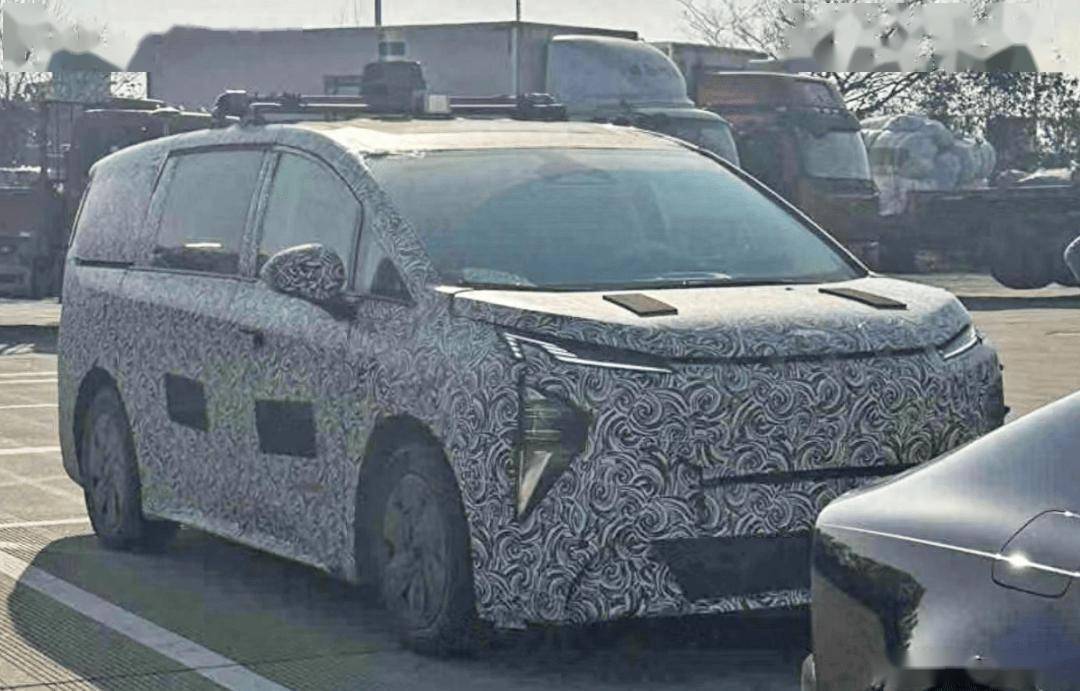 别克GL8纯电版亮相，能否在新能源MPV赛道上重夺冠军宝座？_搜狐汽车_搜狐网