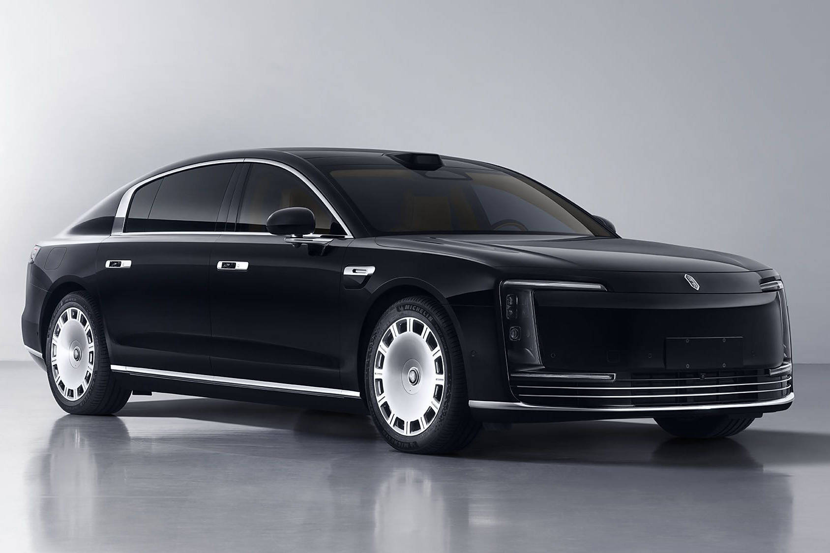 尊界S800新配色亮相，增程器功率升级，预订火热进行中！-智能车-资讯-头部财经