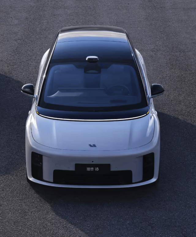 理想正式发布首款纯电SUV i8，延续MEGA及L系列设计风格_搜狐汽车_搜狐网