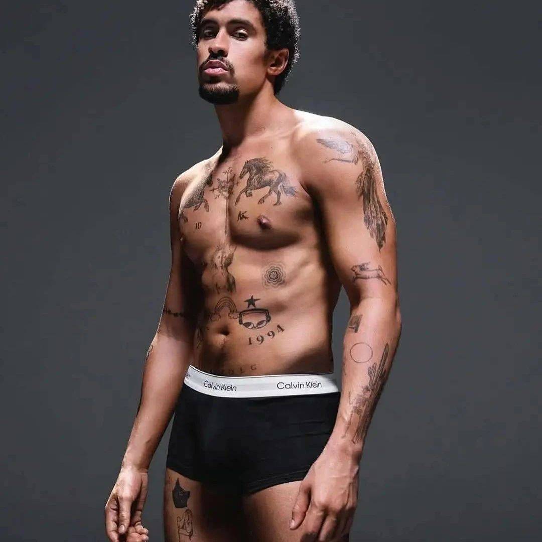 Bad Bunny + CK = 两天斩获5600万元广告效应_内衣_品牌_影响力