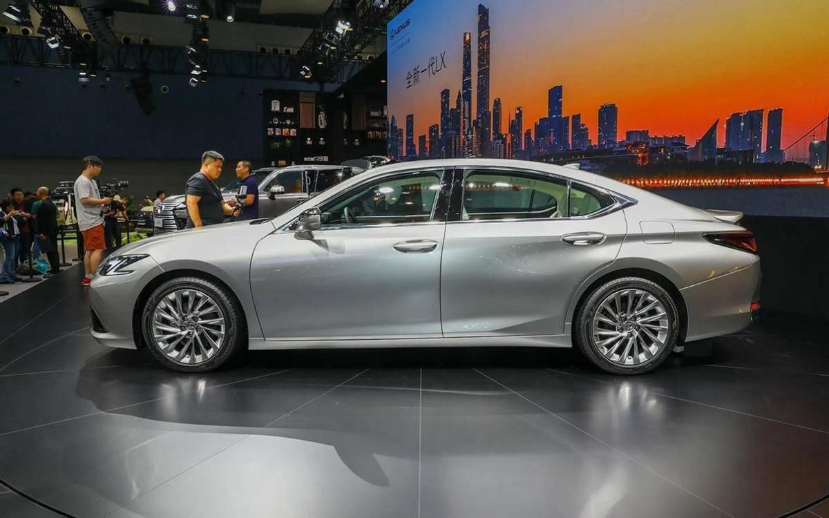 20万就能买雷克萨斯ES200，这波抄底值不值？_搜狐汽车_搜狐网