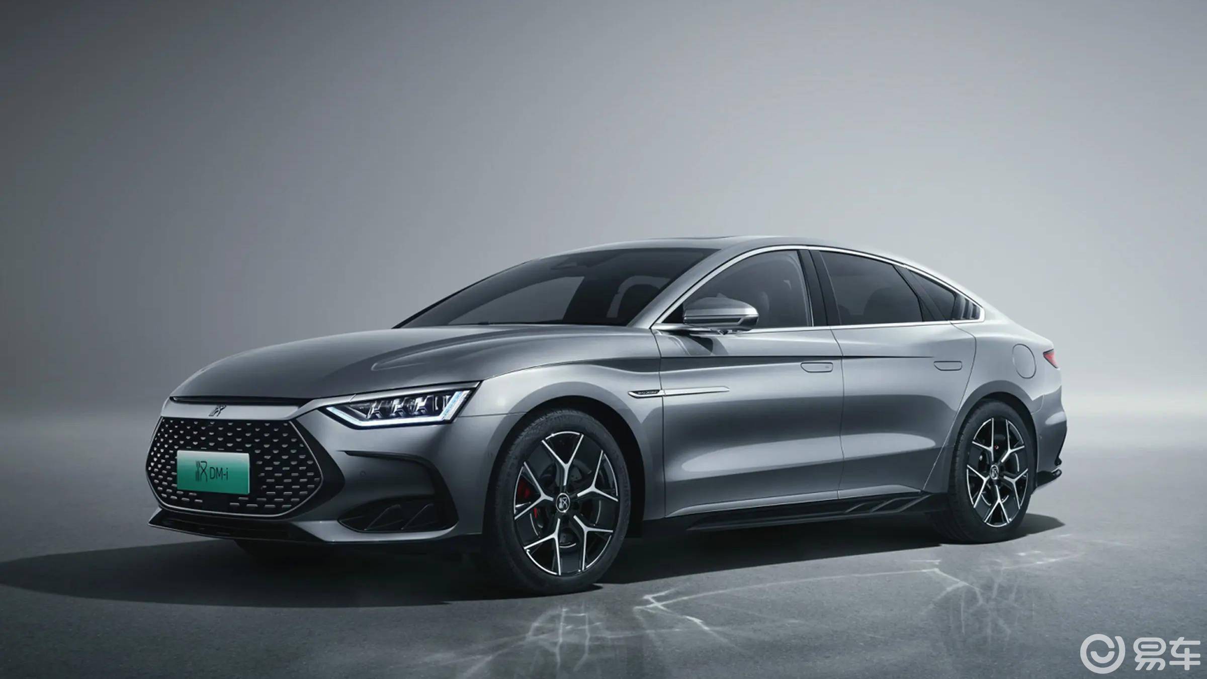 奇瑞风云A9L，相比汉和星耀8，强在哪里？_搜狐汽车_搜狐网