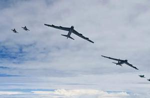 美日韩空中联合军演，美军B-52H轰炸机高调登场_战略_美国_三国
