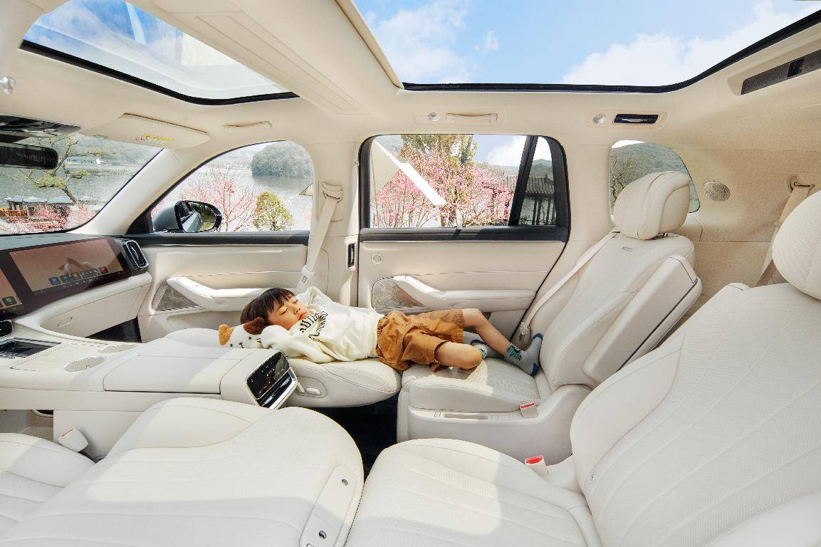 问界M8纯电版将于8月正式上市，续航里程达到705km_搜狐汽车_搜狐网