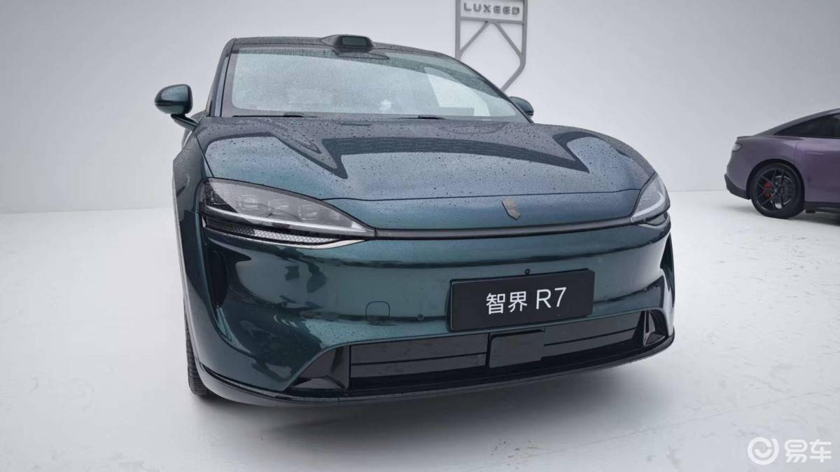 智界R7/S7焕新问界M8纯电上市 鸿蒙生态破1200万_搜狐汽车_搜狐网