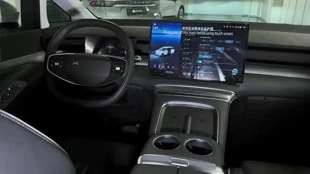 智能MPV闭眼选！全新小鹏X9，800V快充+航空座椅_搜狐汽车_搜狐网